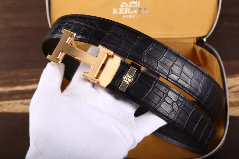 Low-cost Hermes Belts