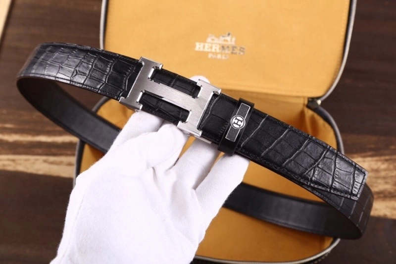 Low-cost Hermes Belts
