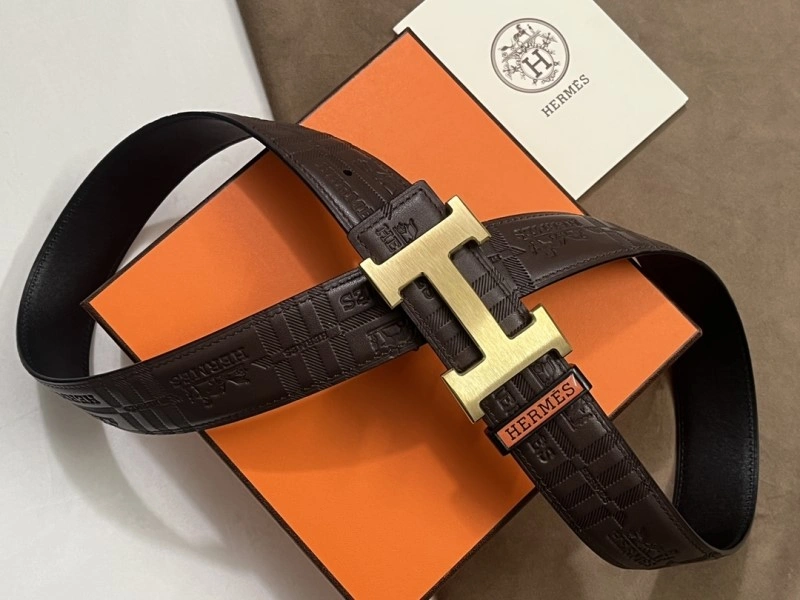 Low-cost Hermes Belts