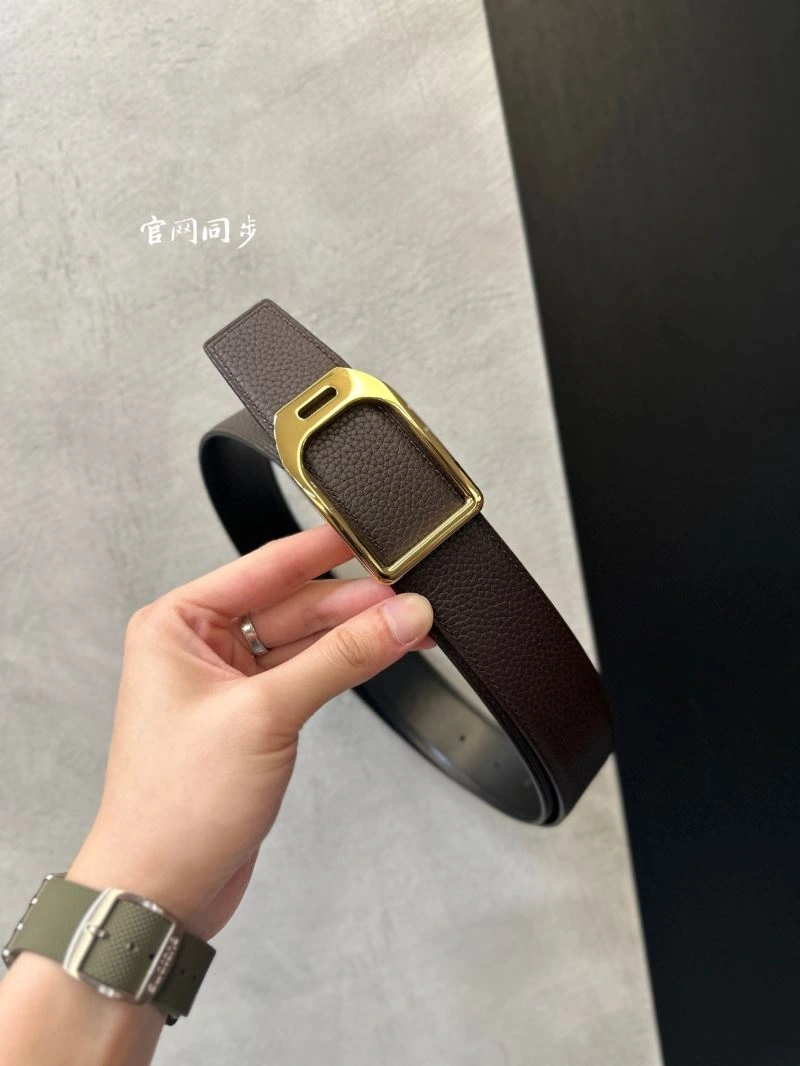 Indistinguishable Hermes Belts