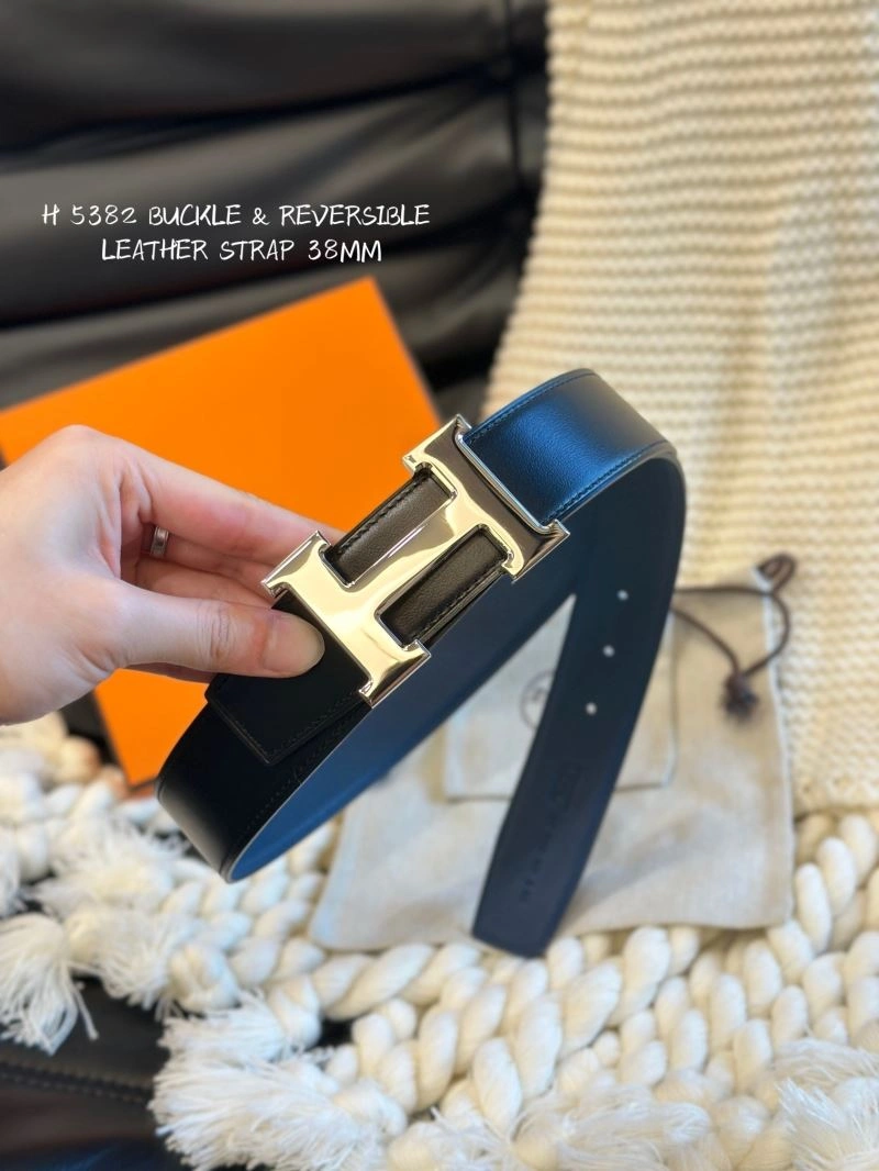 Indistinguishable Hermes Belts