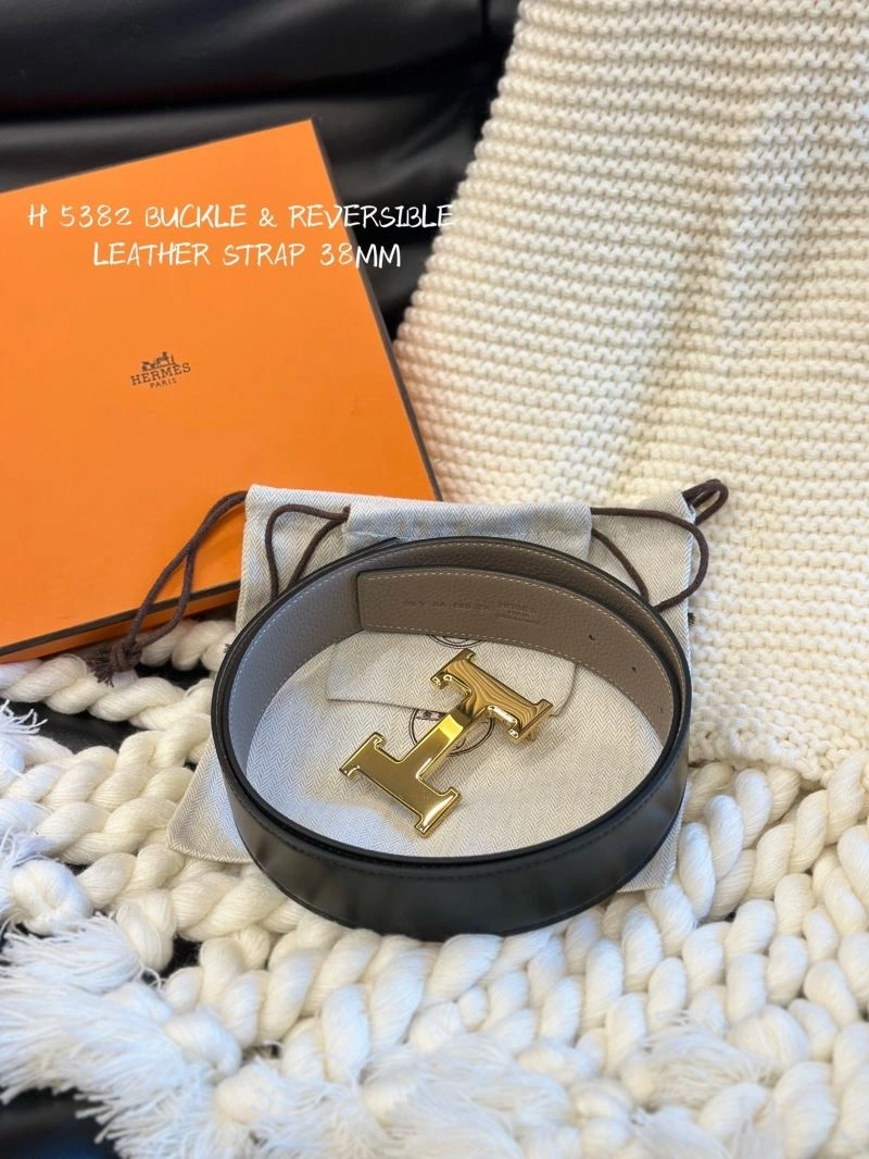 Indistinguishable Hermes Belts