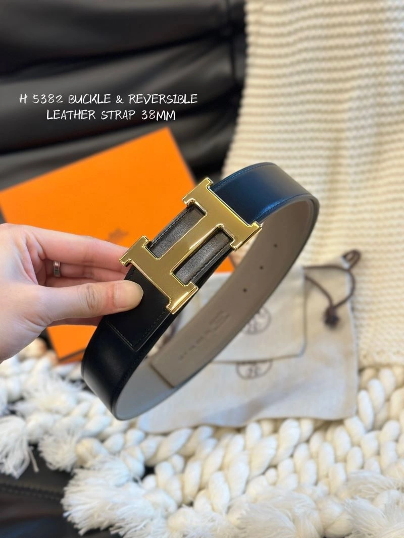 Indistinguishable Hermes Belts