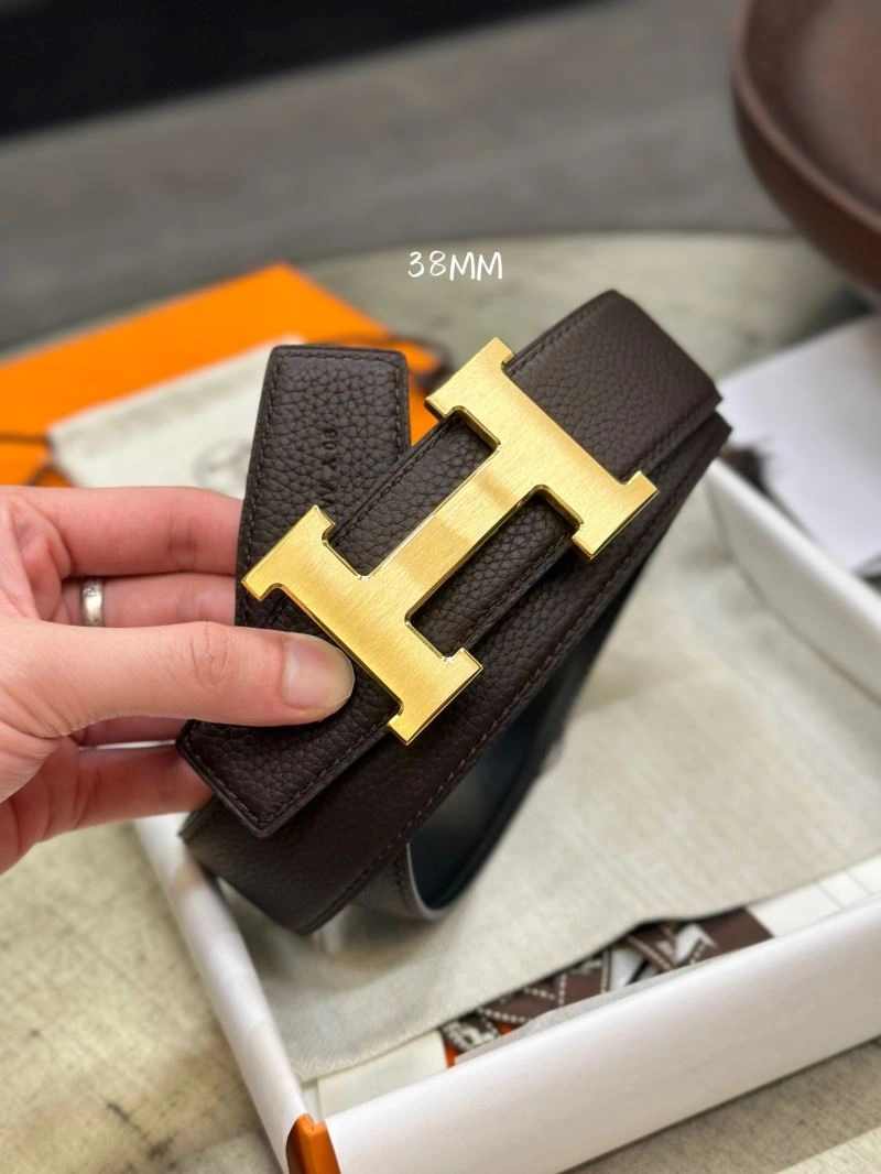 Indistinguishable Hermes Belts