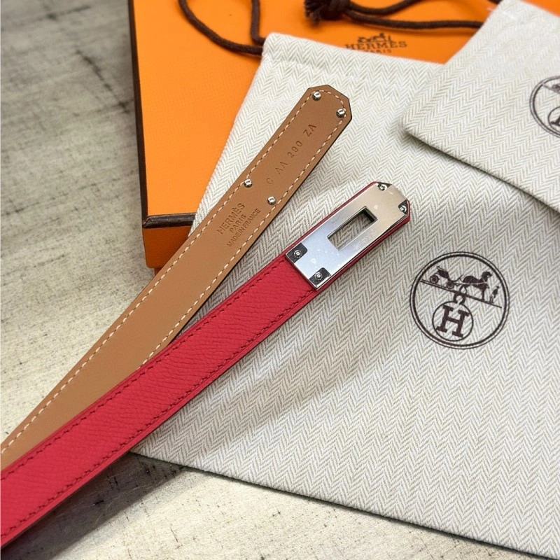 Indistinguishable Hermes Belts
