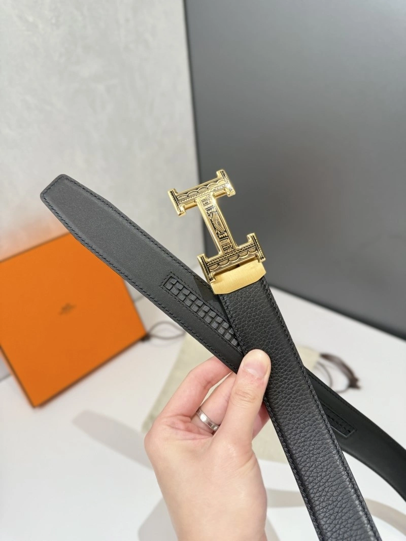 Indistinguishable Hermes Belts