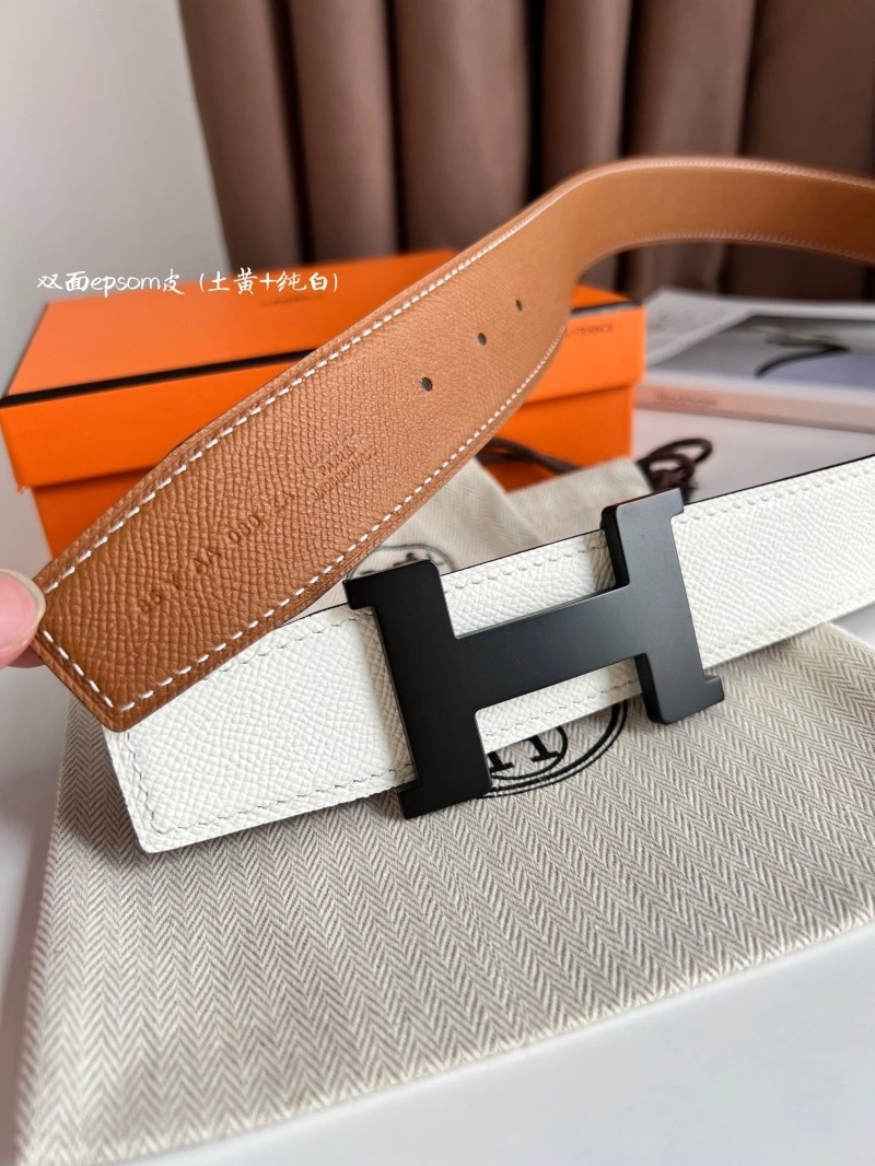 Indistinguishable Hermes Belts