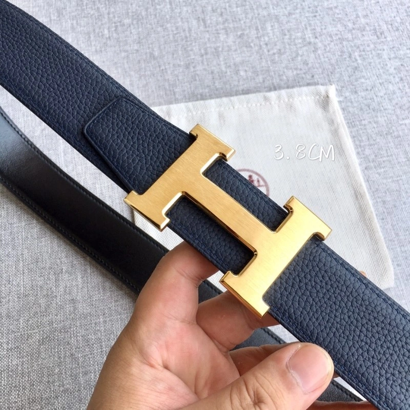 Indistinguishable Hermes Belts