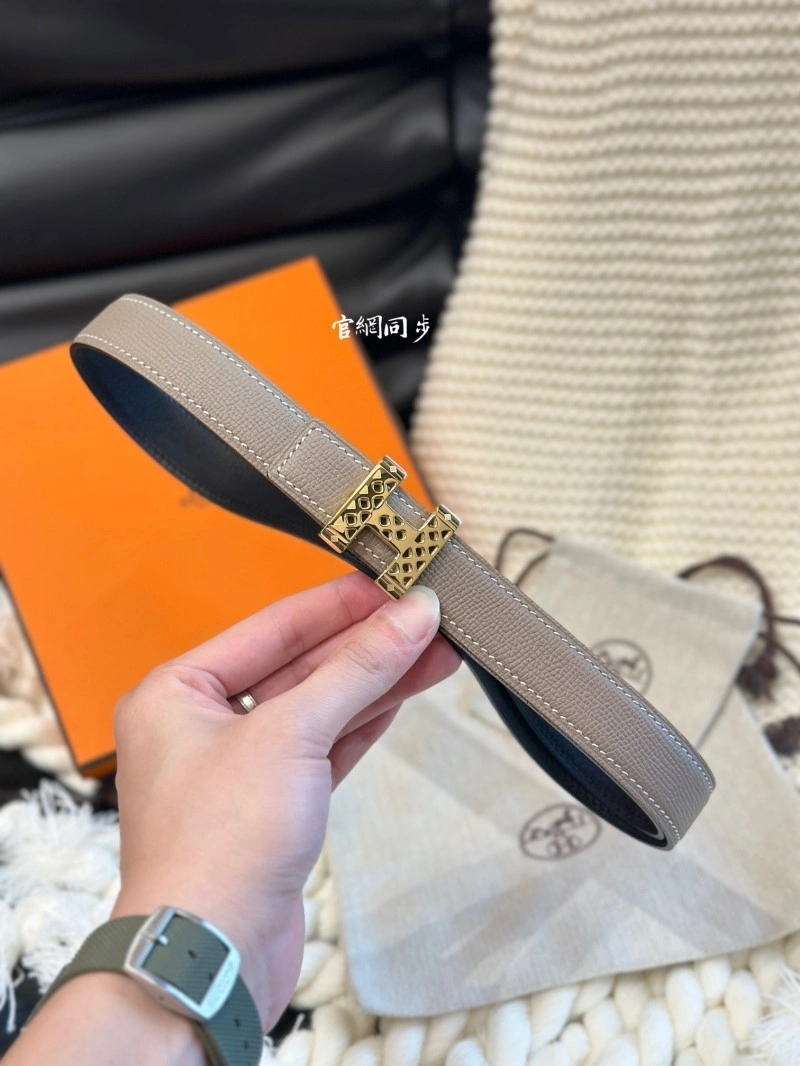 Low-cost Hermes Belts