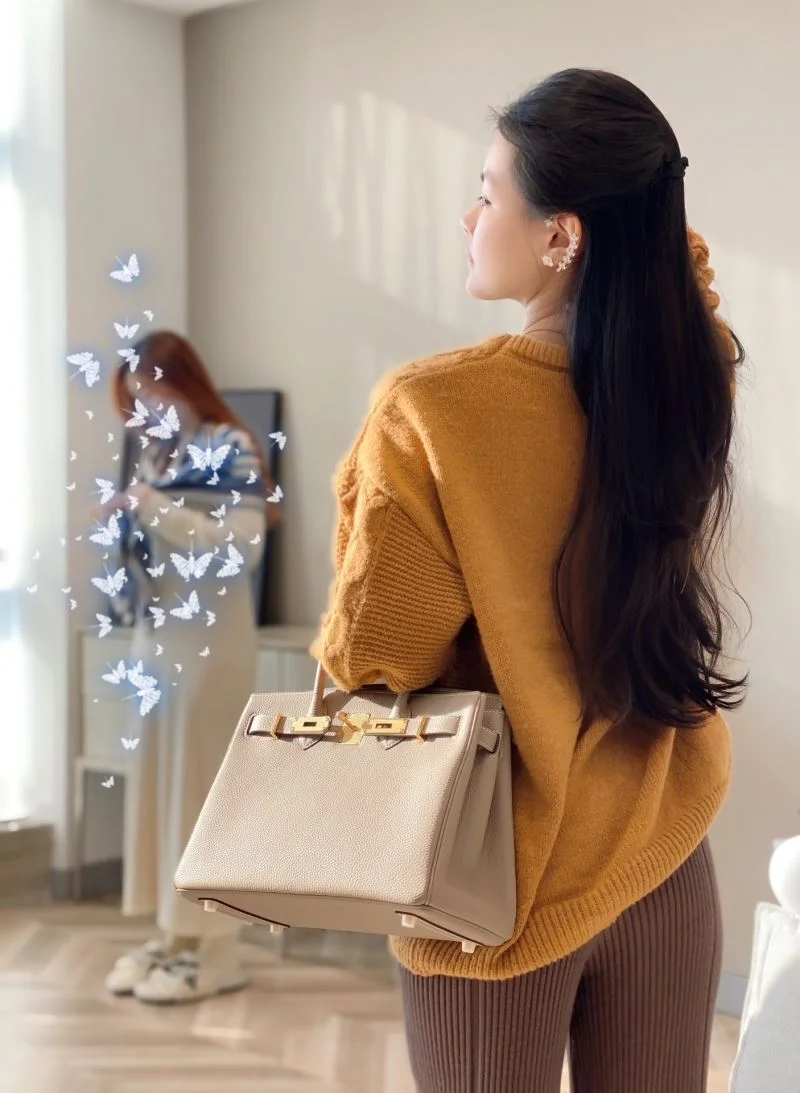 Indistinguishable Hermes Birkin Bags
