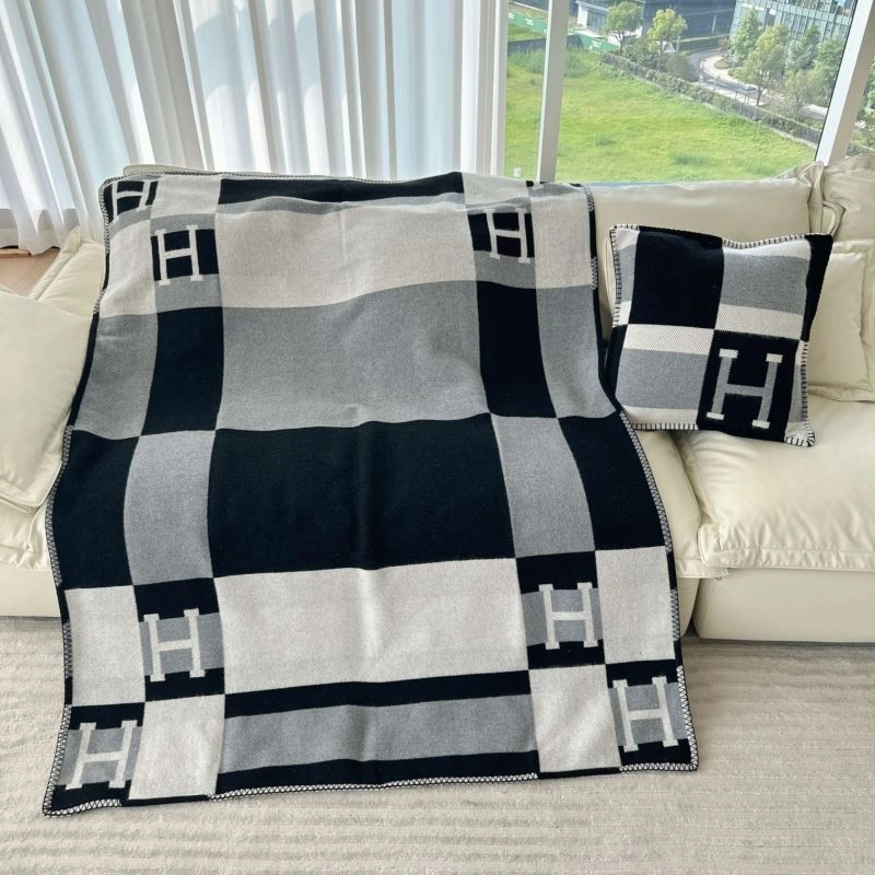 Hermes Blanket