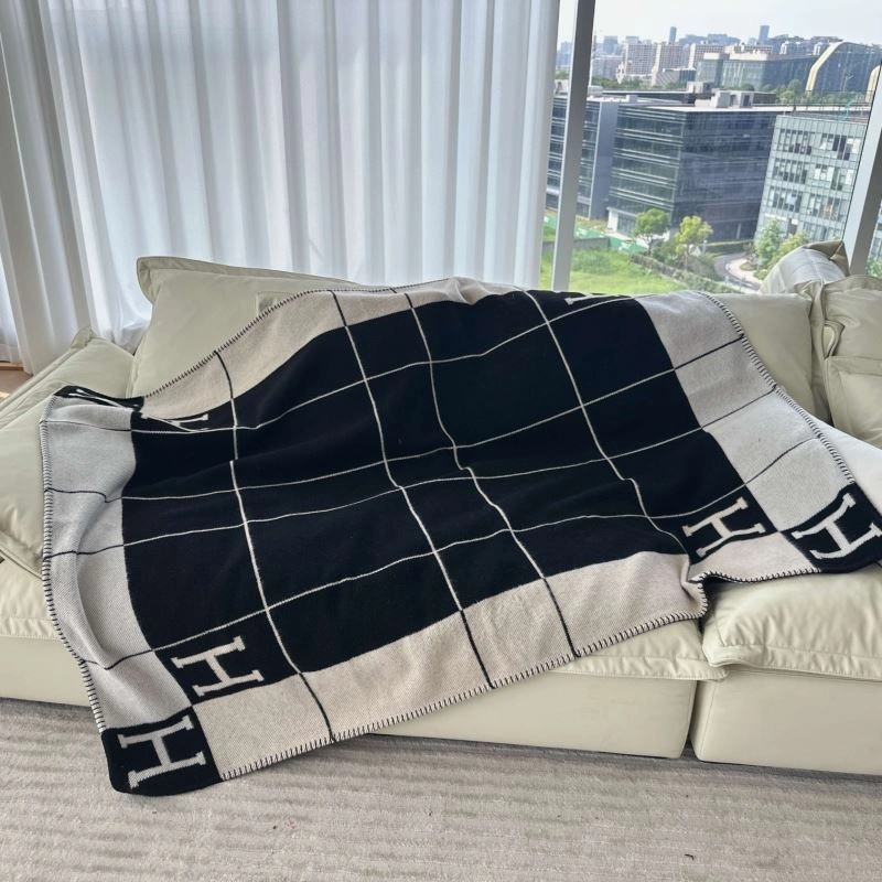 Hermes Blanket