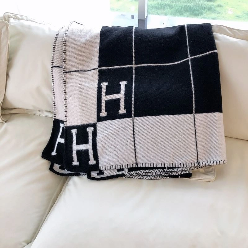 High fidelity Hermes Blanket