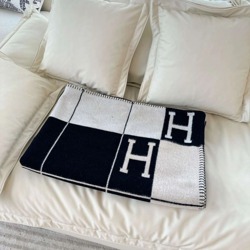 High fidelity Hermes Blanket