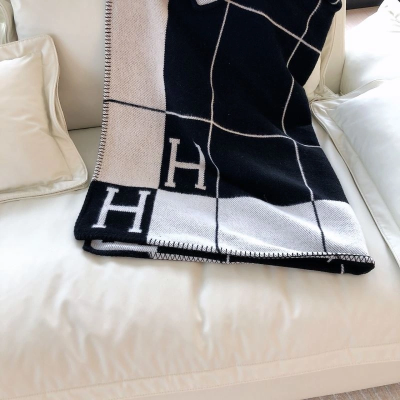 High fidelity Hermes Blanket