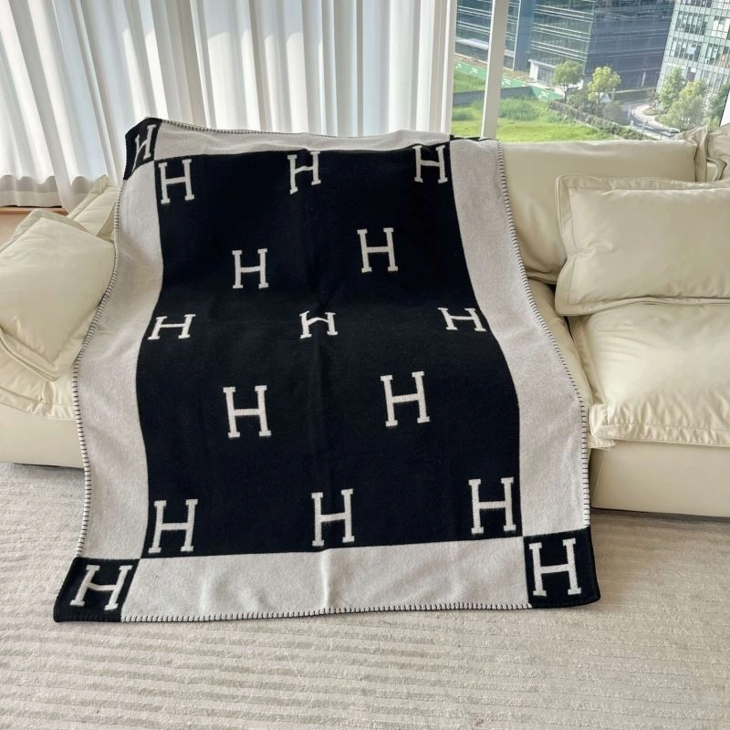 Hermes Blanket
