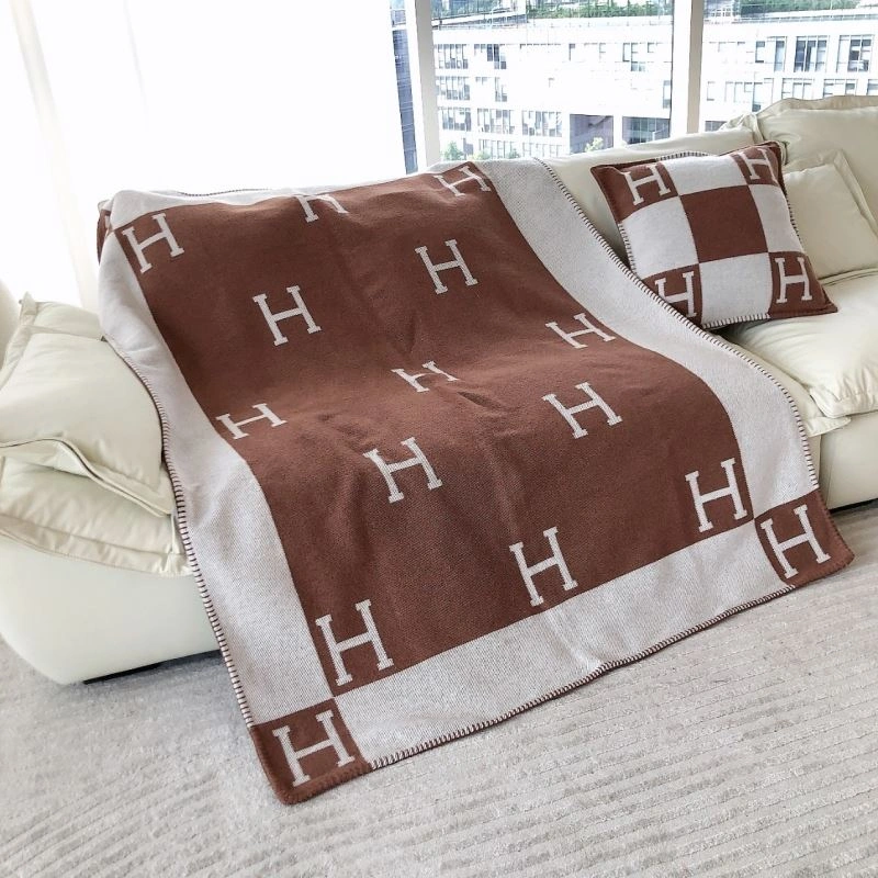 Hermes Blanket