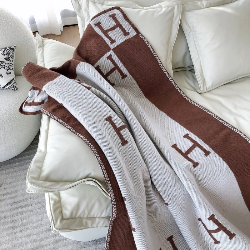 High fidelity Hermes Blanket