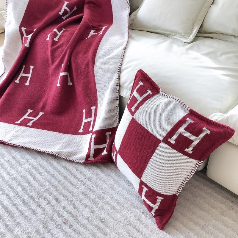 Low-cost Hermes Blanket