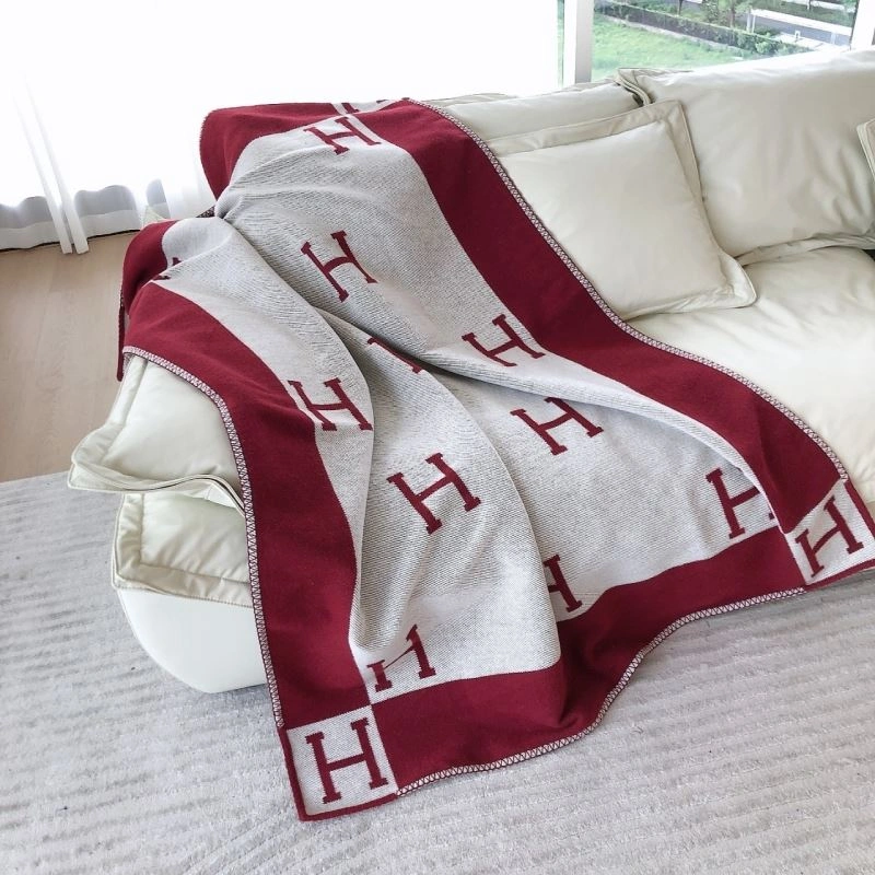 Low-cost Hermes Blanket