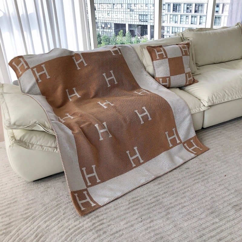 Hermes Blanket