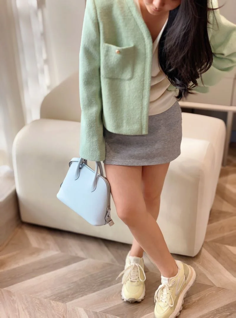 Top mirror Hermes Bolide Bags