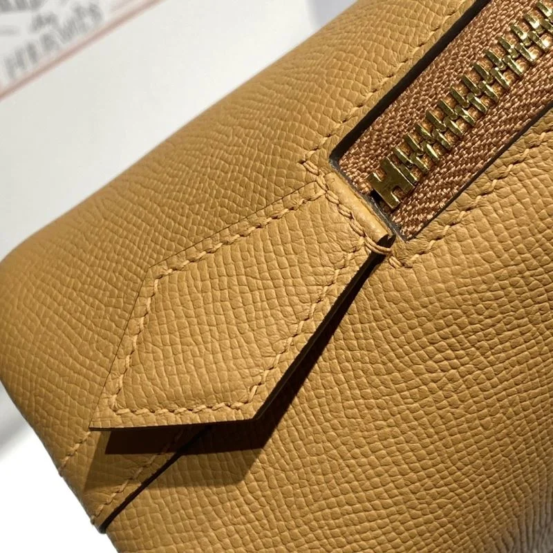 Top mirror Hermes Bolide Bags