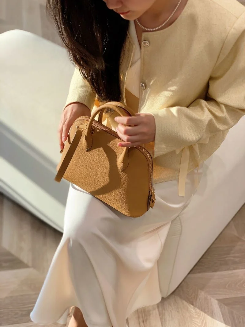 Top mirror Hermes Bolide Bags