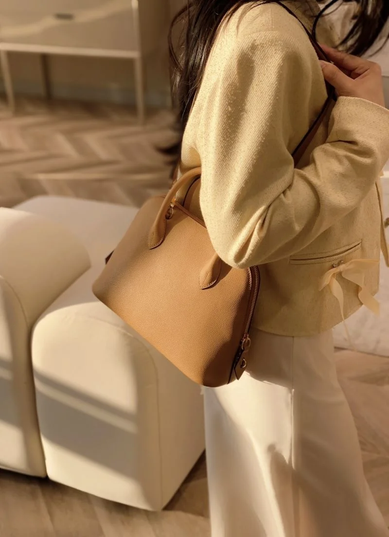 Top mirror Hermes Bolide Bags