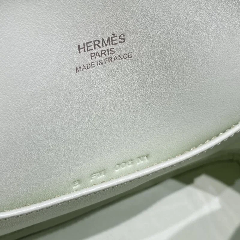 Bargain Hermes Bolide Bags