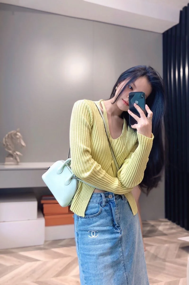 Bargain Hermes Bolide Bags