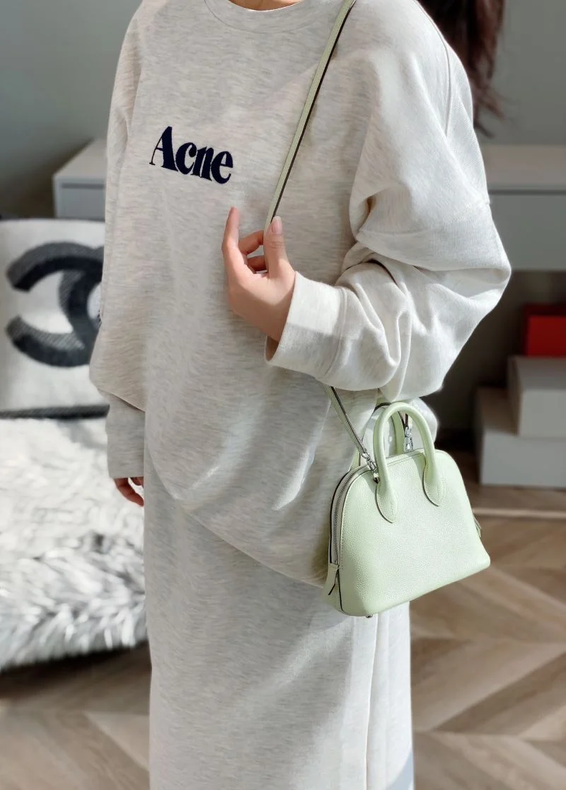 Bargain Hermes Bolide Bags