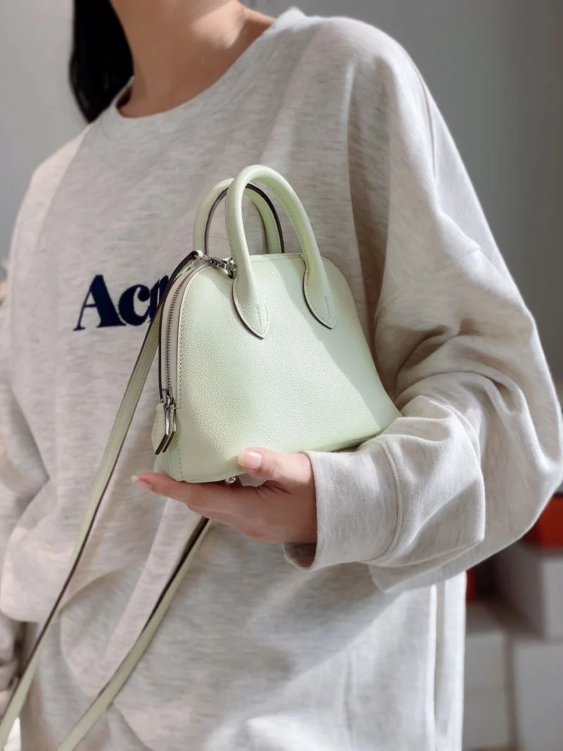 Bargain Hermes Bolide Bags
