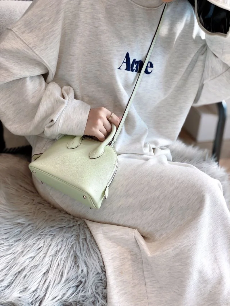 Bargain Hermes Bolide Bags