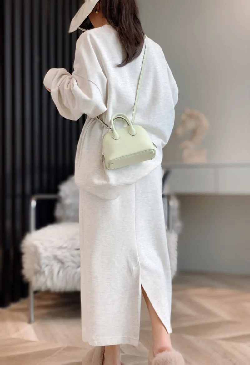 Bargain Hermes Bolide Bags