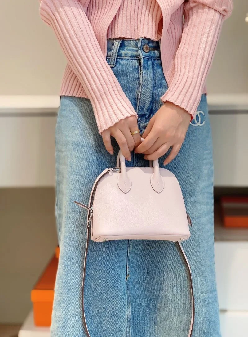Low-cost Hermes Bolide Bags
