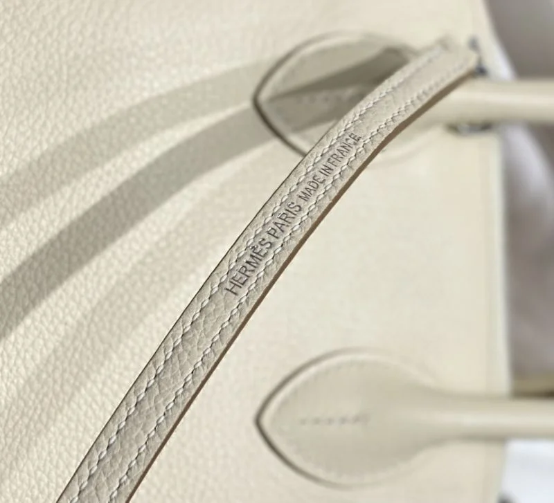 Bargain Hermes Bolide Bags