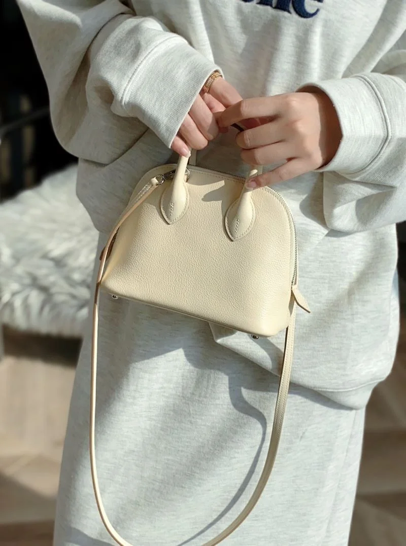 Bargain Hermes Bolide Bags