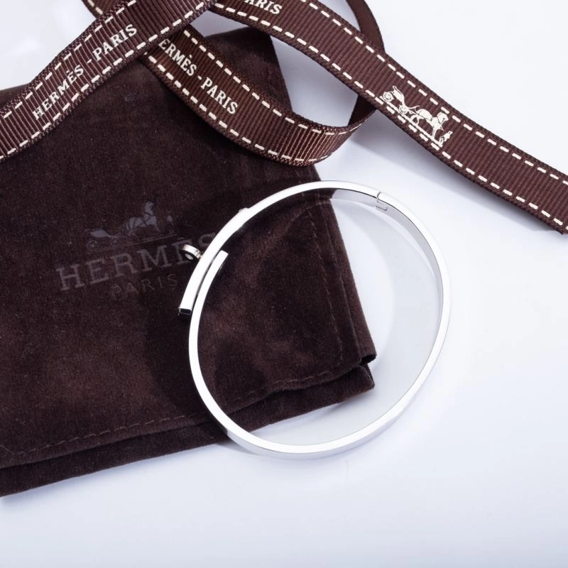1:1 copy Hermes Bracelets