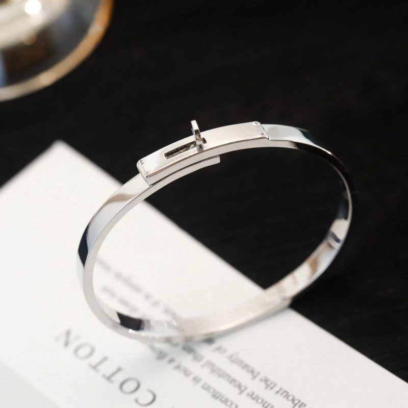 Precise copy Hermes Bracelets