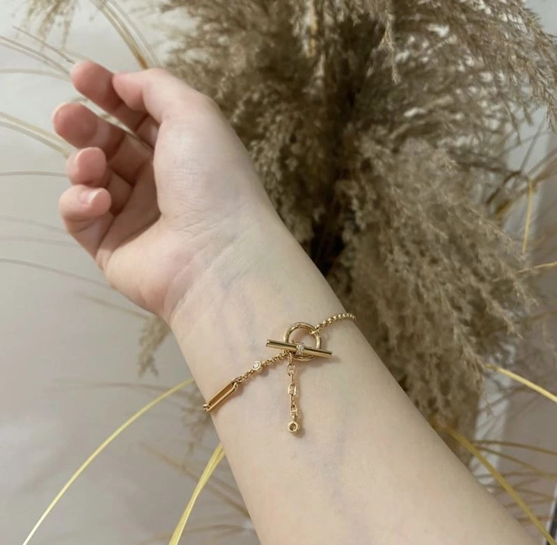 Low-cost Hermes Bracelets