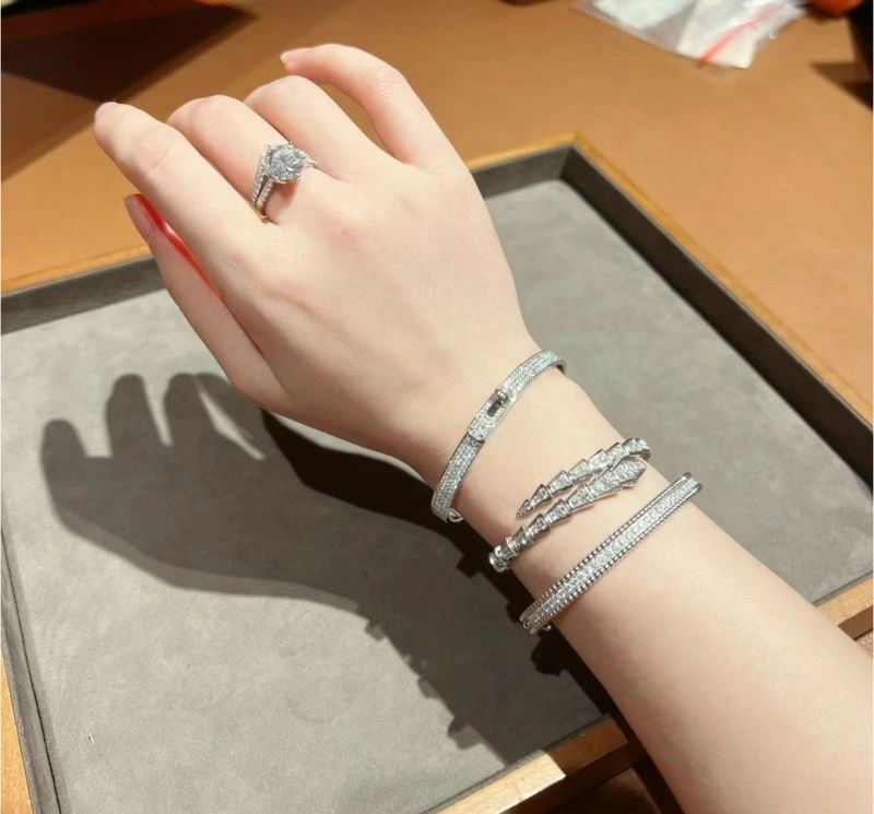 Brand-authenticated Hermes Bracelets
