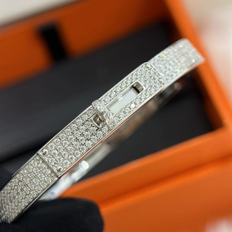 Brand-authenticated Hermes Bracelets
