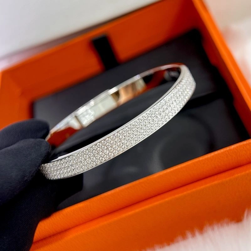 Brand-authenticated Hermes Bracelets