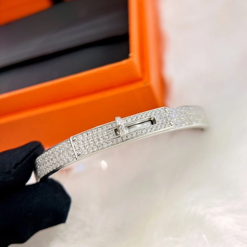 Brand-authenticated Hermes Bracelets