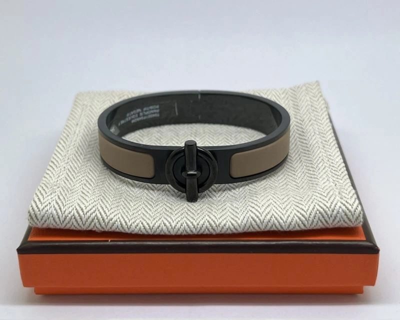 Exact replica Hermes Bracelets