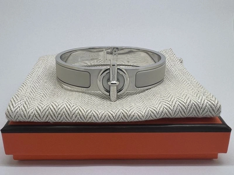 Precise copy Hermes Bracelets