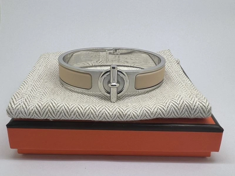 Perfect replica Hermes Bracelets