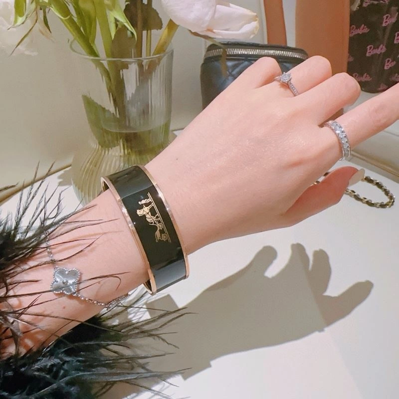 Value-priced Hermes Bracelets