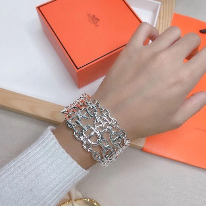 Inexpensive Hermes Bracelets